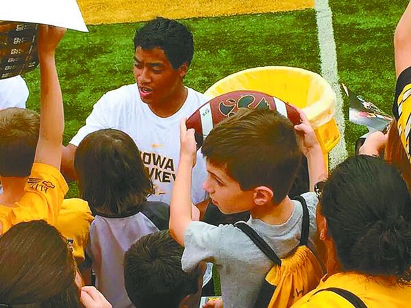 Scheel, Hadachek reunited at Iowa | News, Sports, Jobs - North Tama ...